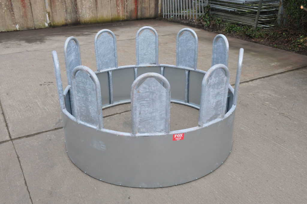 Horse Circular Feeders - Fox Bros Engineering Ltd